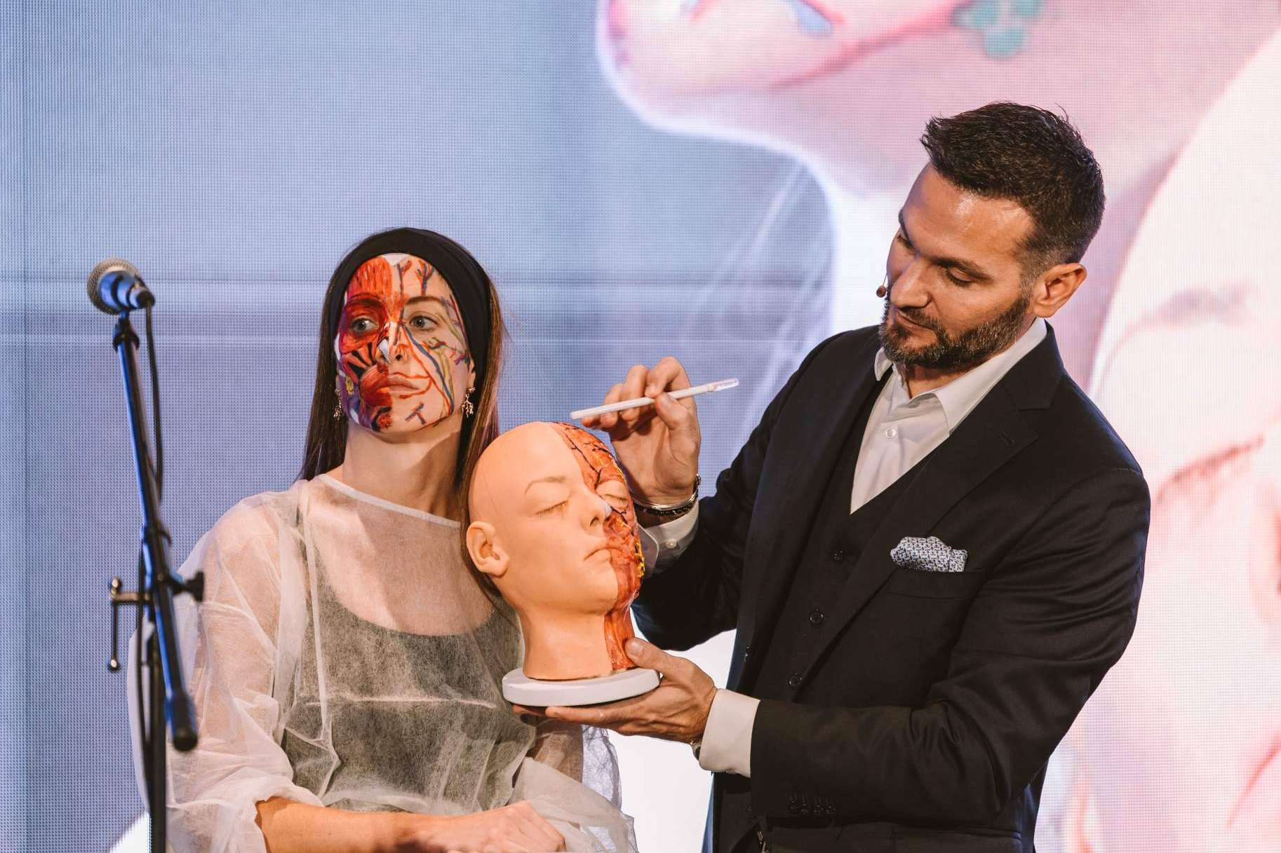 Facial anatomy course for injectors, guided by Dr. Fernando Felice ...